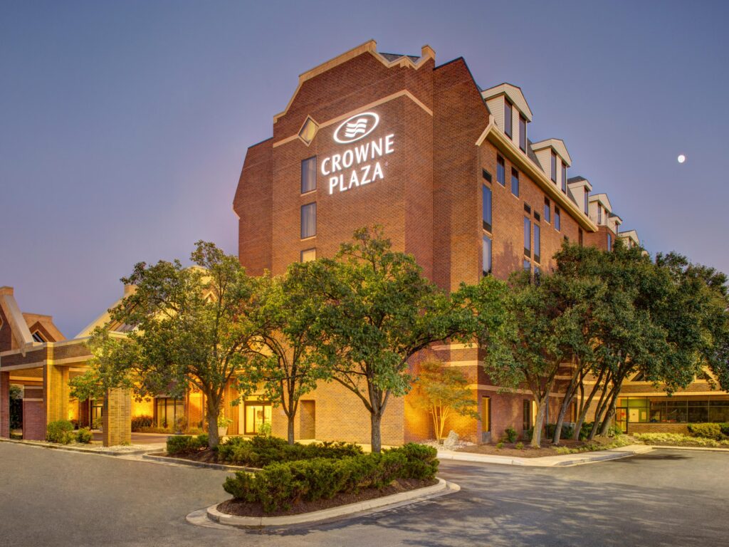 Women’s Christmas Party Annapolis 2025 at Crowne Plaza